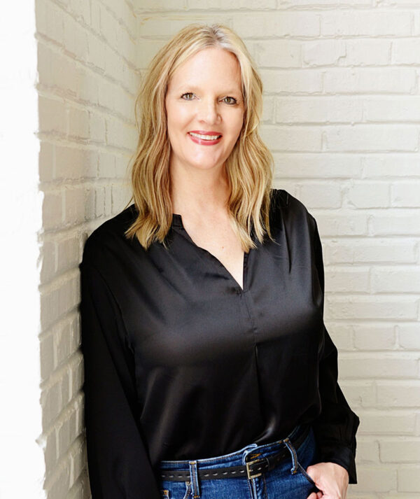 The Builders - Ceci Bates